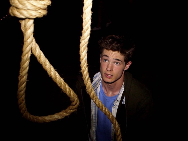 The Gallows (2015) Horror Movie Review - My Favorite Horror